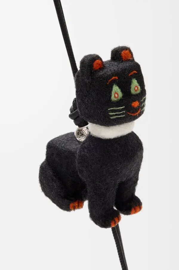 Loewe Futurist Cat Charm - Black/orange
