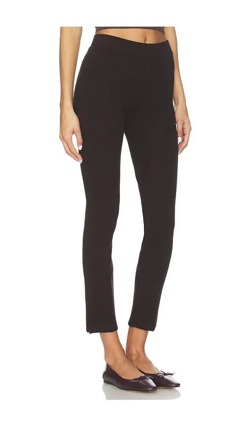Donni. The Rib Straight Pant - Espresso