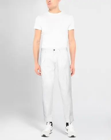 OUT/FIT Tapered Slim-leg Chinos - White