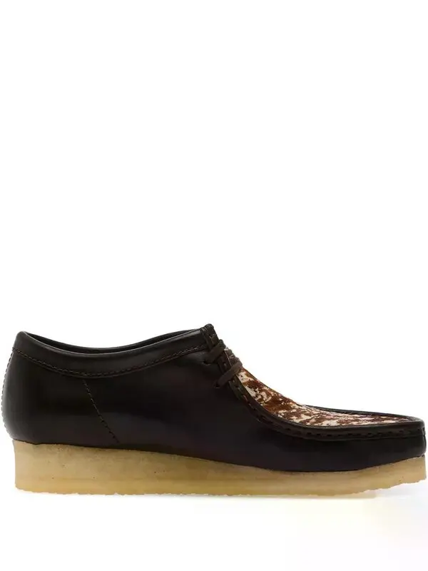 Clarks Wallabee Derby Shoes - Brown