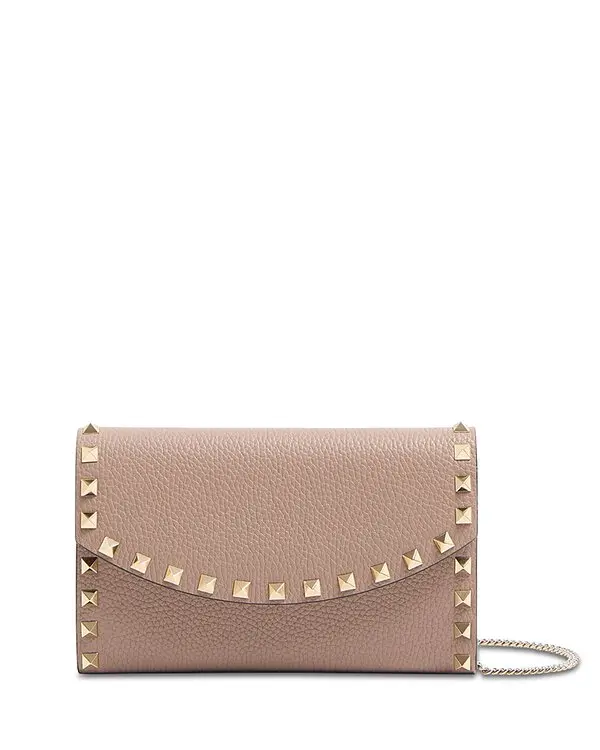 Valentino Garavani Rockstud Wallet With Chain - Poudre