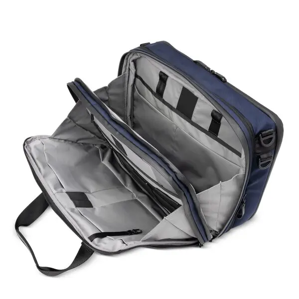 TRAVELPRO Altitude Full Expansion Briefcase