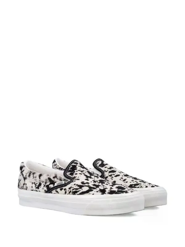VANS Slip-on Sneakers - White