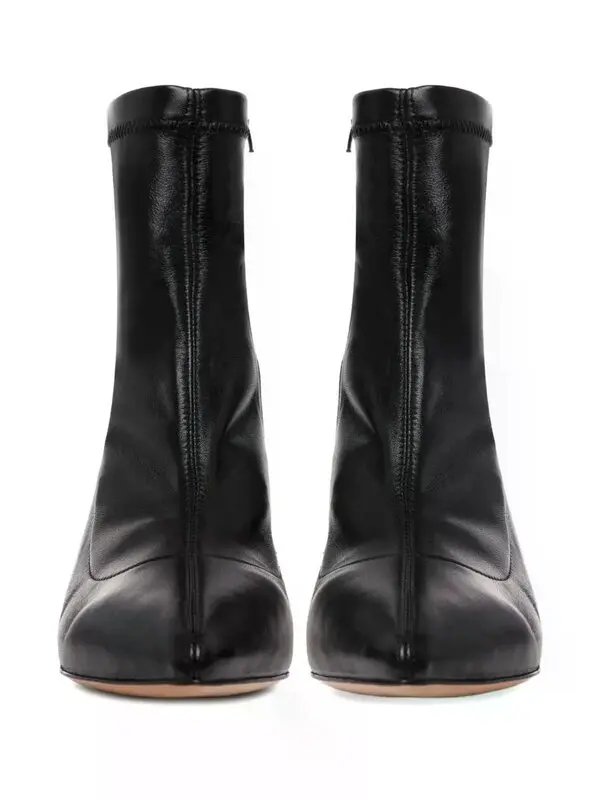 GINISSIMA Pointed-toe Ankle Boots