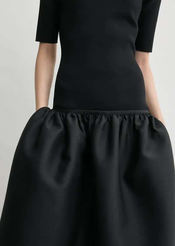TOTÊME Compact Knit Jersey And Twinflower Skirt Dress - Black