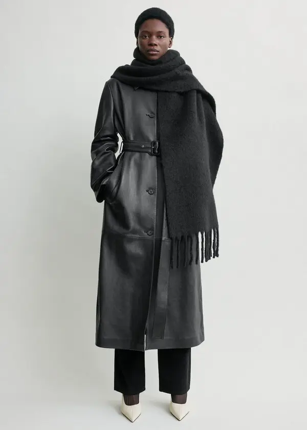 TOTEME Fuzzy Scarf - Black