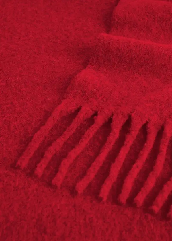 TOTEME Fuzzy Scarf - Red