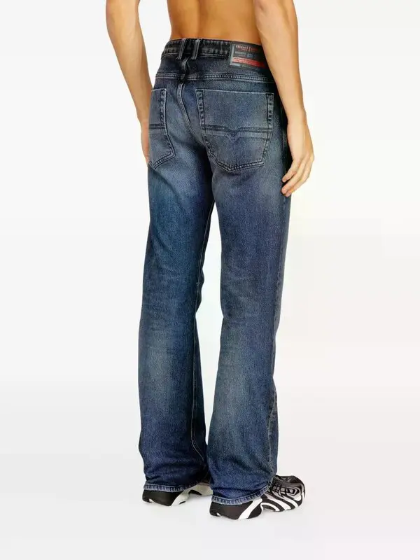 DIESEL® Zatiny Bootcut Jeans
