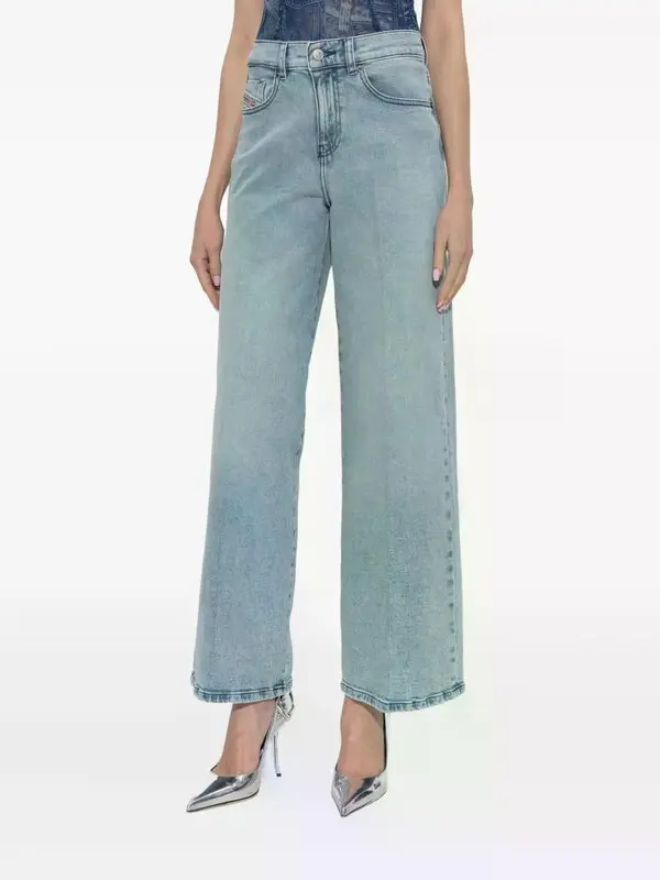 DIESEL® 1978 D-akemi Jeans