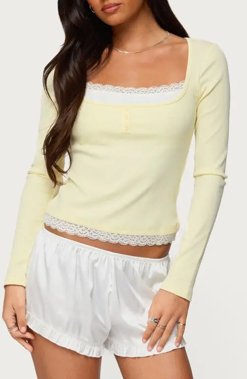 EDIKTED Joana Layered Henley Top - Yellow