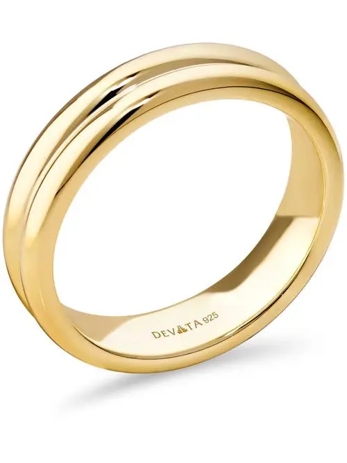 DEVATA Lined Band Ring In Gold Plated Sterling Silver