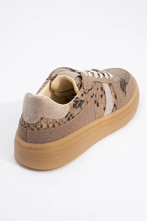 PROLOGUE SHOES Rexie Glitter Sneakers - Gold Print Faux Leather