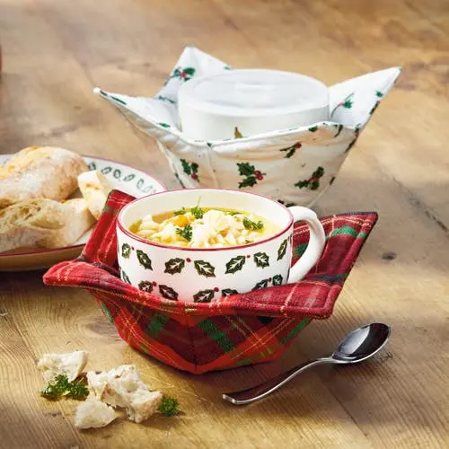 TAG Vine Holly Bowl Cozy Christmas Serving Potholder Multi