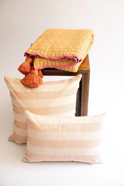 TIN MARIN Handwoven Sujani Throw - Sona