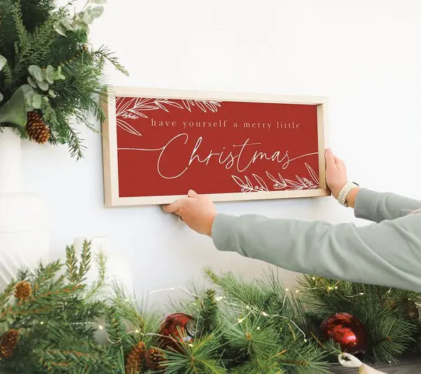 SINCERE SURROUNDINGS 24' Little Christmas Red F Armhouse Frame - One-color
