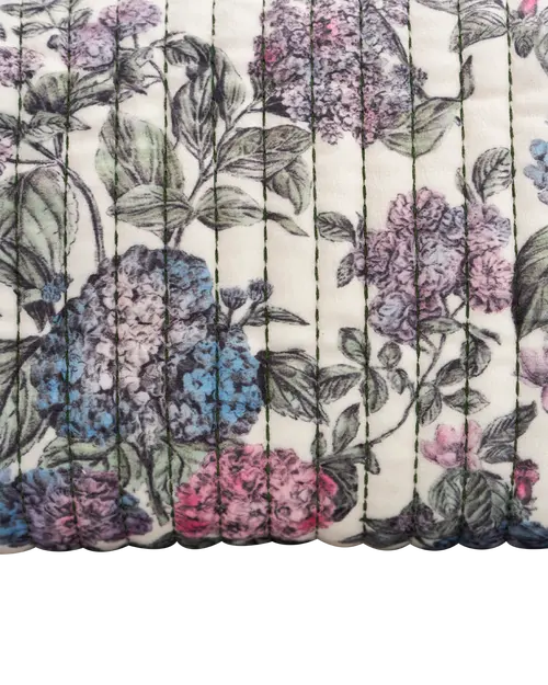 FABLE ENGLAND Hydrangea Small Quilted Makeup Bag