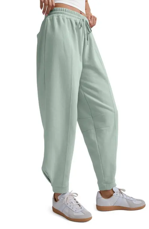 Beyond Yoga Luxefleece Barrel Leg Sweatpants - Pale Blue