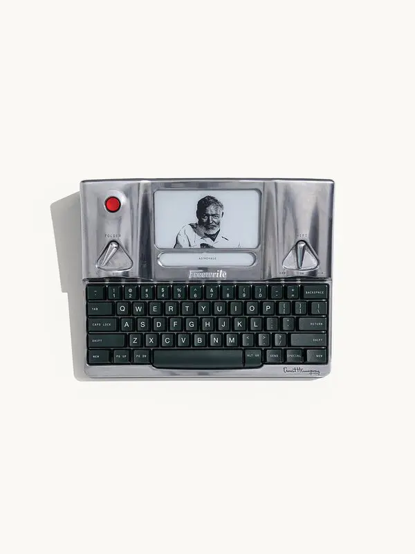 FREEWRITE STORE Ernest Hemingwrite Smart Typewriter - One-color