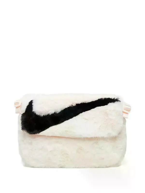 Nike Futura 365 Crossbody Bag