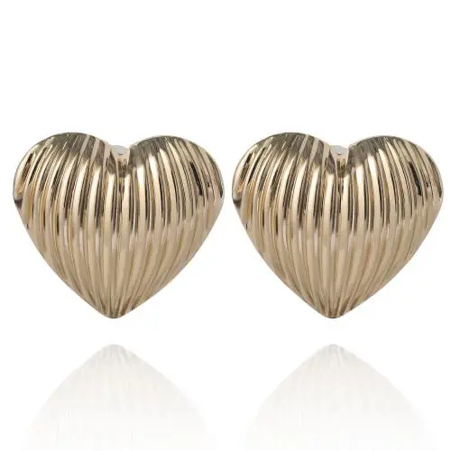 Bcbgmaxazria Ribbed Heart Button Earrings - Gold