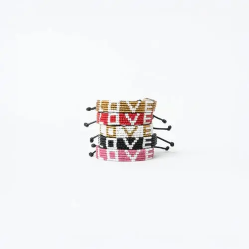 UBUNTU LIFE Love Beaded Bracelet Set - Multicolor