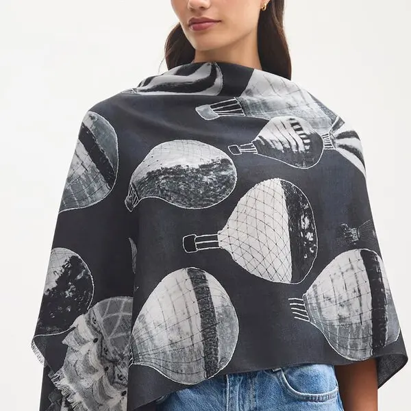 ASPINAL OF LONDON Merino & Silk Stole In Signature Shield - Black/white