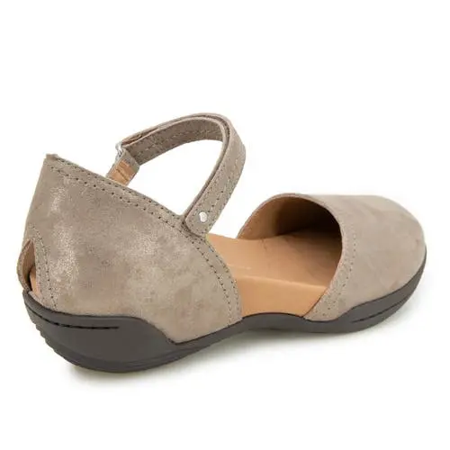 Jambu Margo Leather Flat