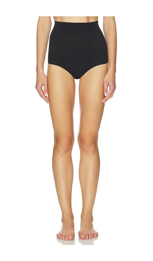 Wolford Seamless Essential Shorts