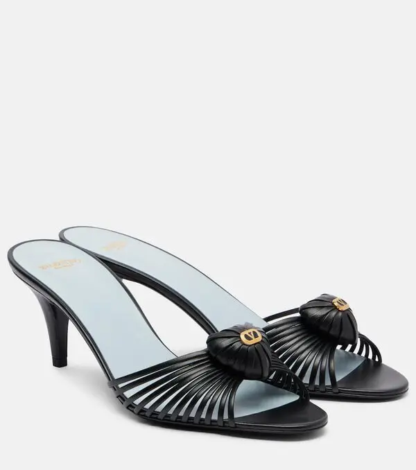 Valentino Garavani Royal 65 Leather Sandals - Black
