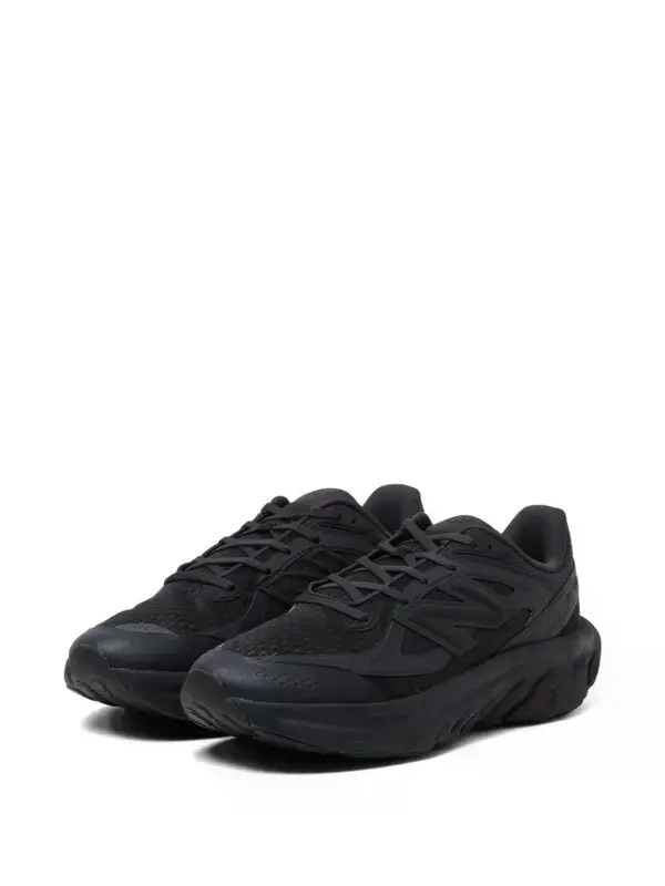 NEW BALANCE Fresh Foam Sneakers