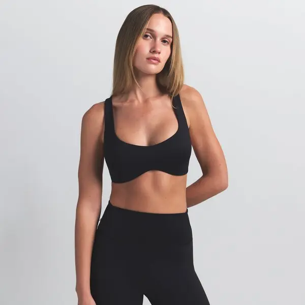 SKIMS Shaping Scoop Bra | Black | Large | Nike Matte