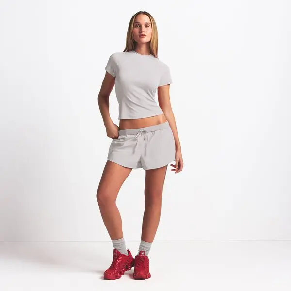 SKIMS 2.5" Runner Short - Stone