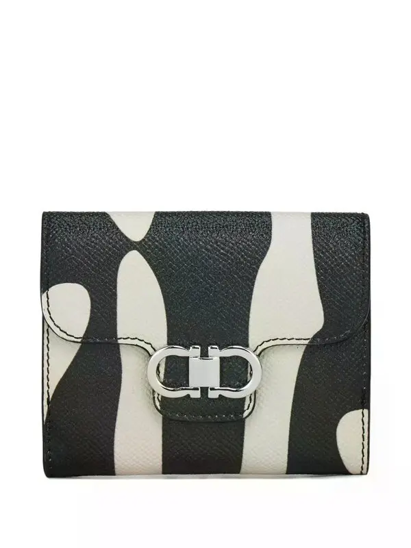 FERRAGAMO Buckle-detail Wallet - Black