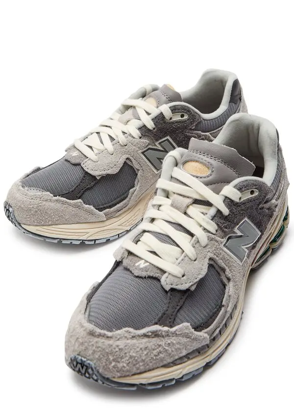 NEW BALANCE 2002r Panelled Sneakers - Grey