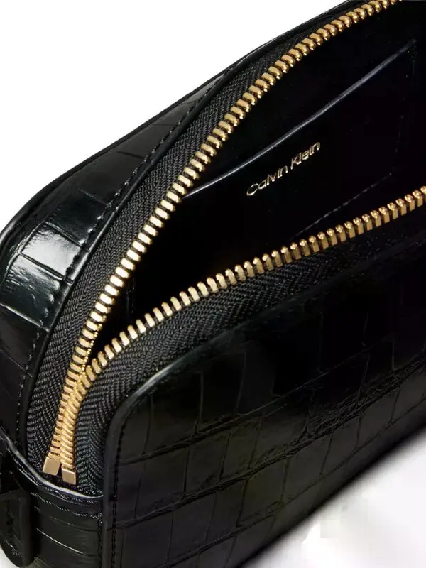 Calvin Klein Logo-plaque Zip Shoulder Bag