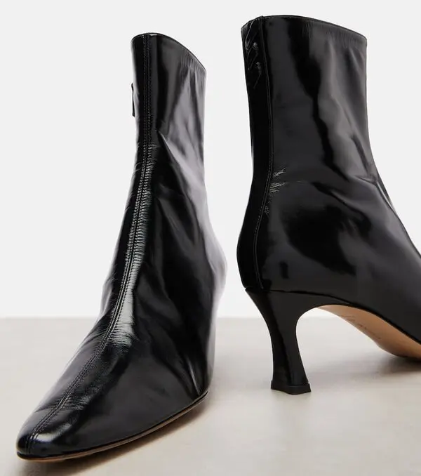 Bottega Veneta Sofia Leather Ankle Boots - Black
