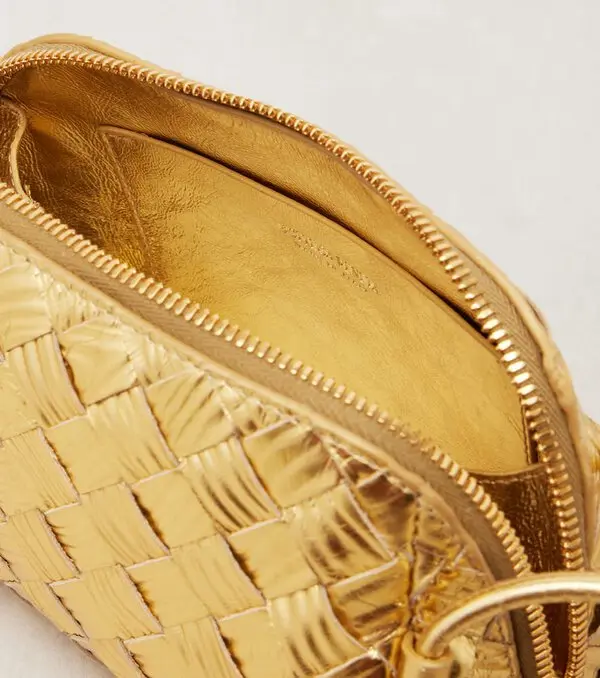 Bottega Veneta Concert Intrecciato Metallic Leather Pouch - Gold