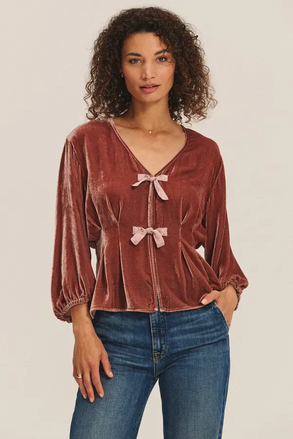 Velvet By Graham & Spencer Elida Top - Gold