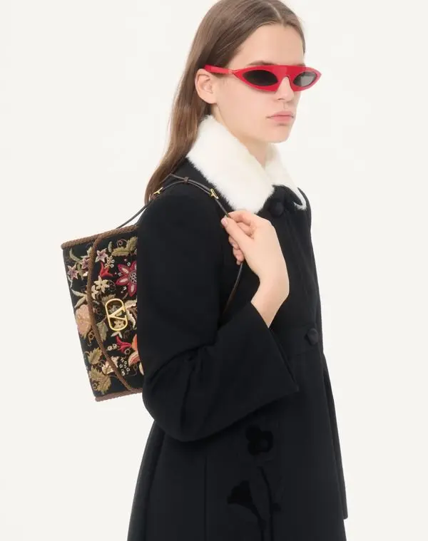 Valentino Garavani Embroidered Small Shoulder Bag - Black/multicolour