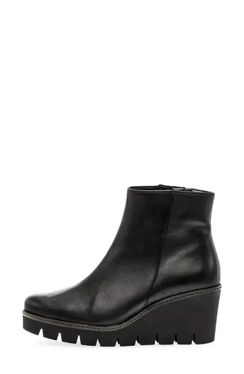 Gabor Lugged Wedge Bootie - Black
