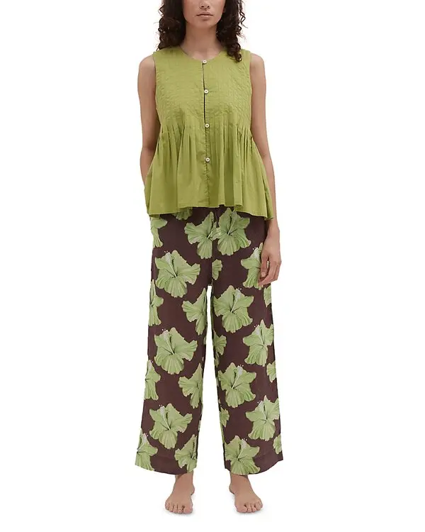 Desmond & Dempsey Cami & Pants Pajama Set - Grand Hibiscus Cocoa