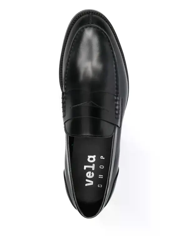 VELA SHOP Round-toe Loafers