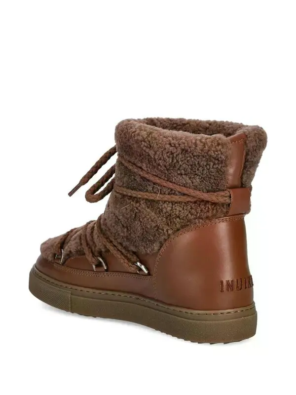 Inuikii Round-toe Lace-up Boots