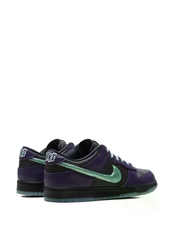 Nike Dunk Low Retro Low Top Sneakers - Purple