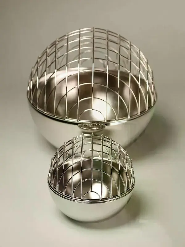 EDITIONS MILANO Magellano Grid Spherical Vase
