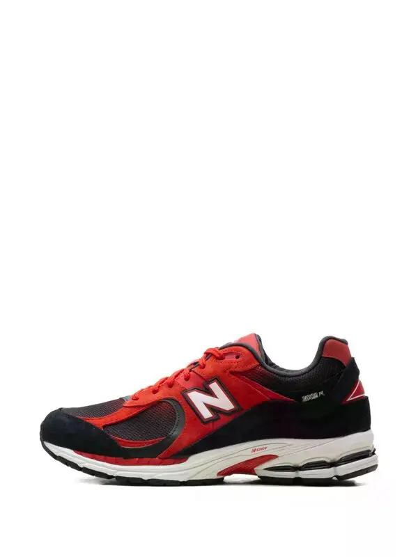 NEW BALANCE 2002r Sneakers - Red