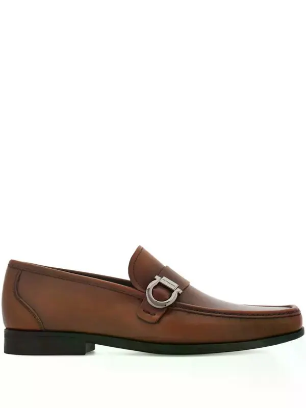 FERRAGAMO Gancini Saddle Loafers - Brown