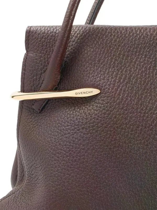 Givenchy Medium Pinch Shoulder Bag With Metal Detail - Brown