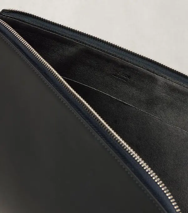 THE ROW Portfolio Leather Pouch - Black
