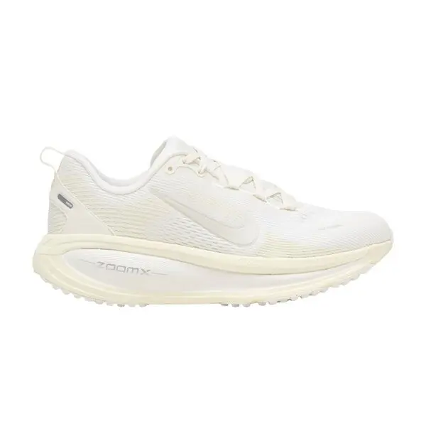 Nike Vomero 18 Sneakers - White